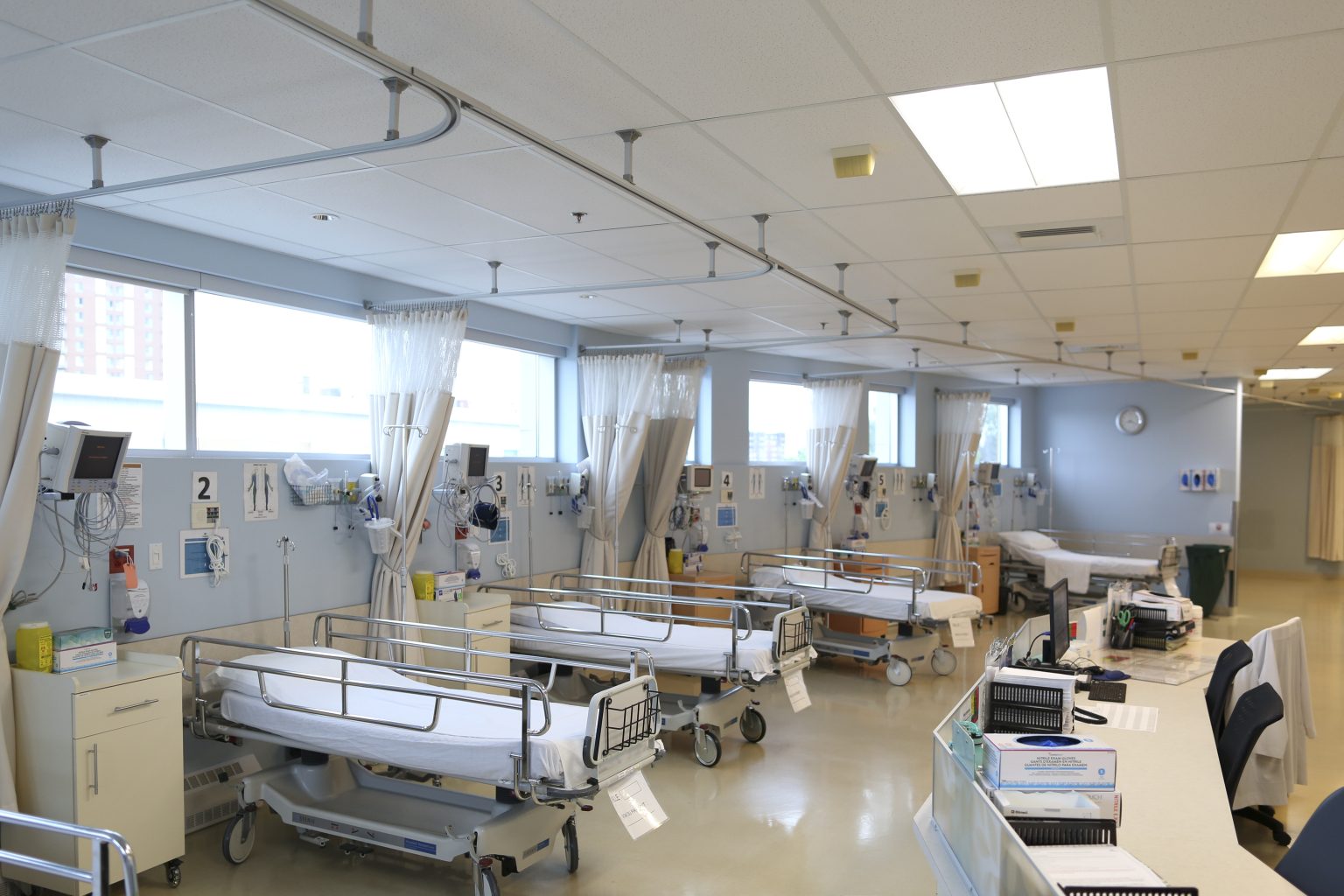Private Surgery in Laval, QC | Surgical Solutions Network