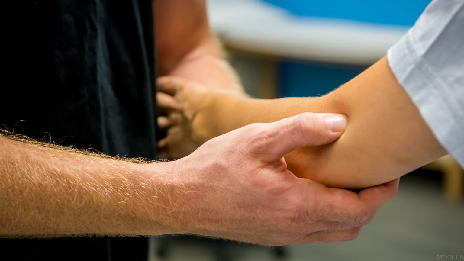 Your Guide to Elbow Surgery Recovery: Timelines, Tips & Expectations ...